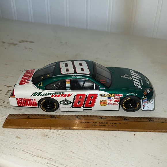 hornby | Toys | 207 Hornby Dale Earnhardt 32 Scale Mountain Dew Chevy ...